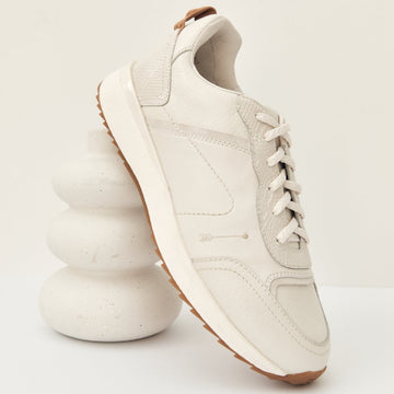 Brooklyn Chalk Croc Emboss Sneaker | FRANKIE4