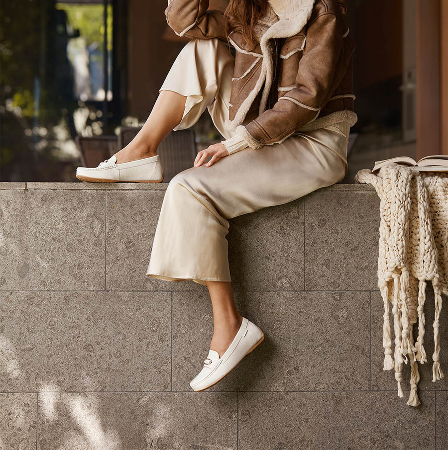 Foxx White Tumbled Women's Casual Flat | FRANKIE4