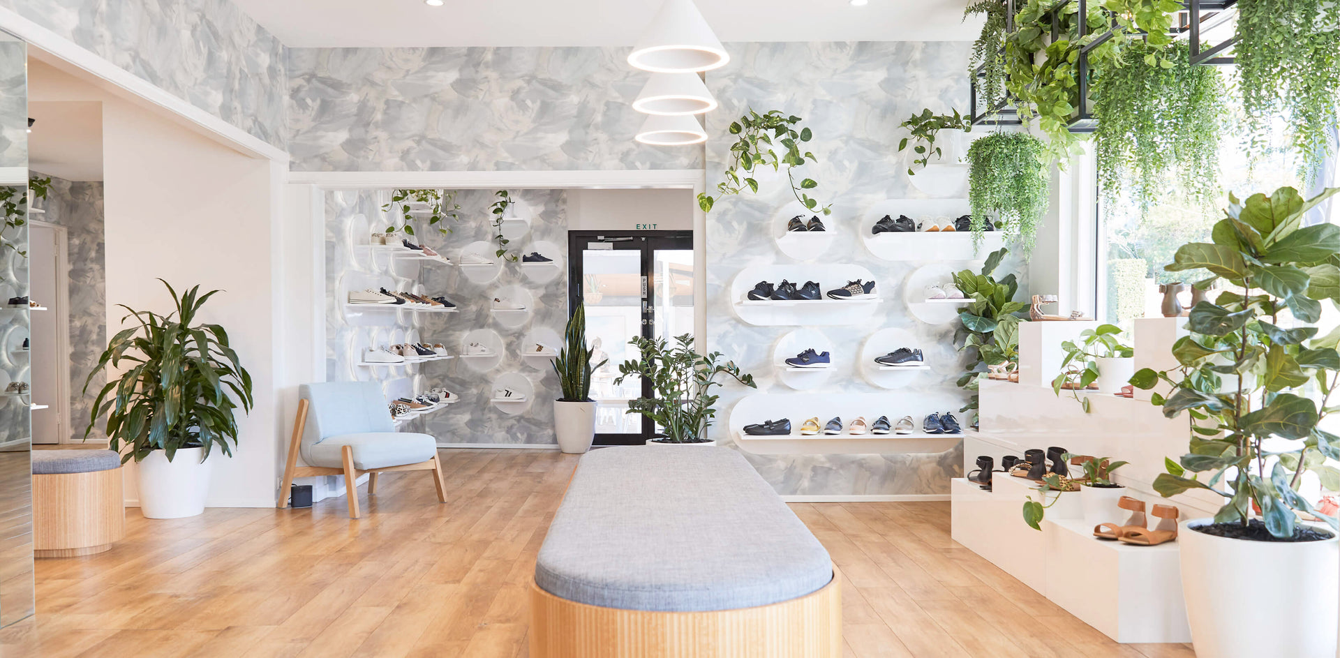 Windsor Store – FRANKIE4